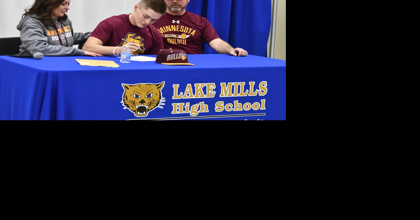 Iverson picks Minnesota-Duluth to continue football career | Jefferson ...