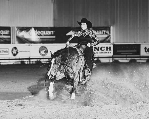 Fort Atkinson woman places in national horse reining competition | Fort ...
