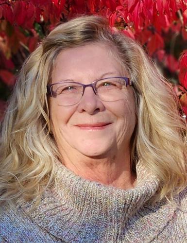 10 Questions with counselor and Helenville Christmas Parade organizer ...