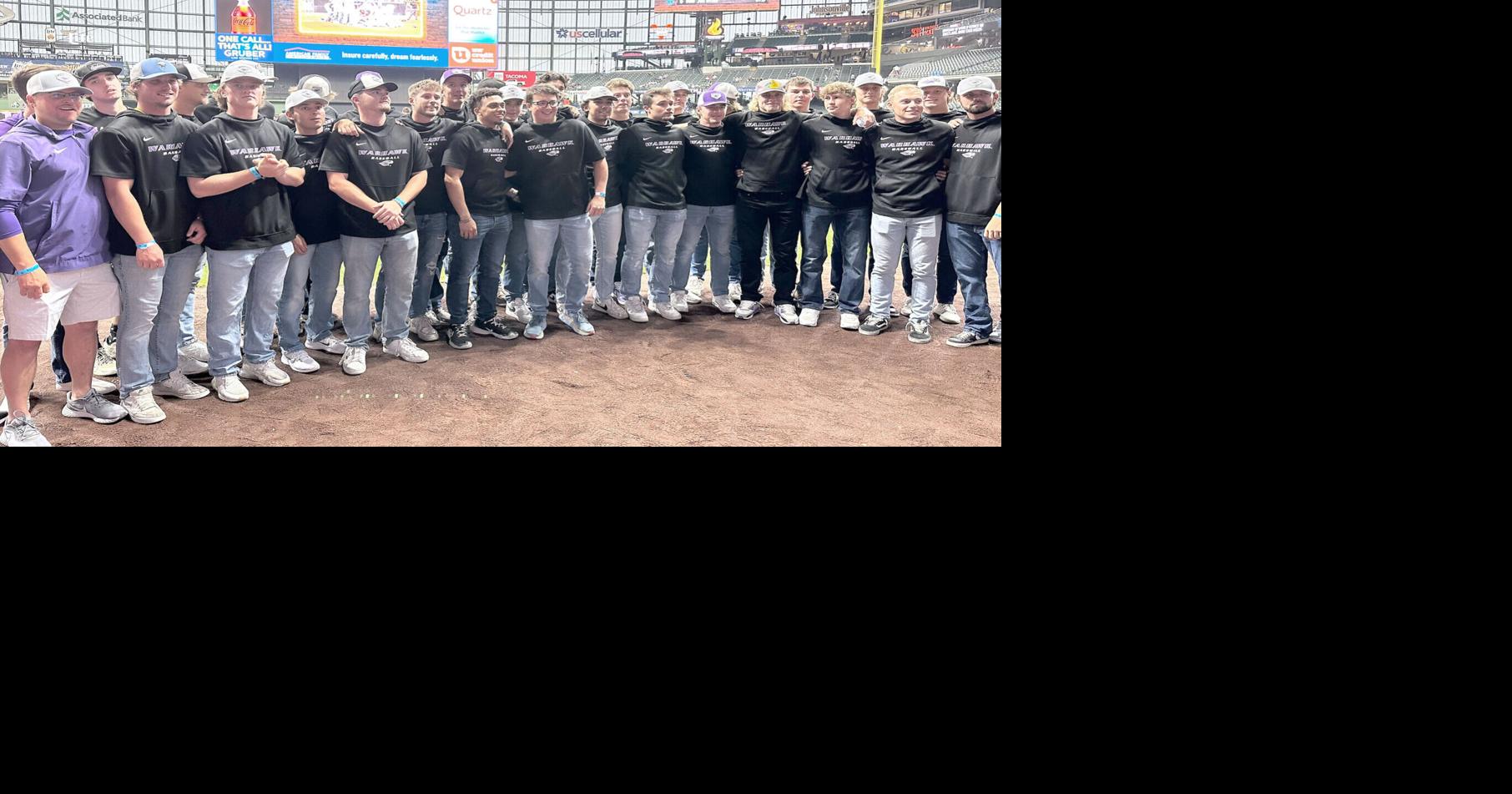 Milwaukee Brewers recognize UW-Whitewater baseball team for World ...