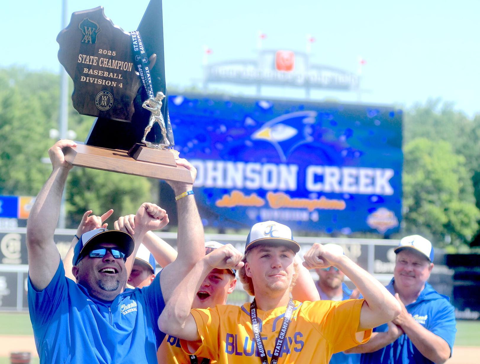 Blakeley named WBCA Coach of the Year after guiding Bluejays to D4 ...