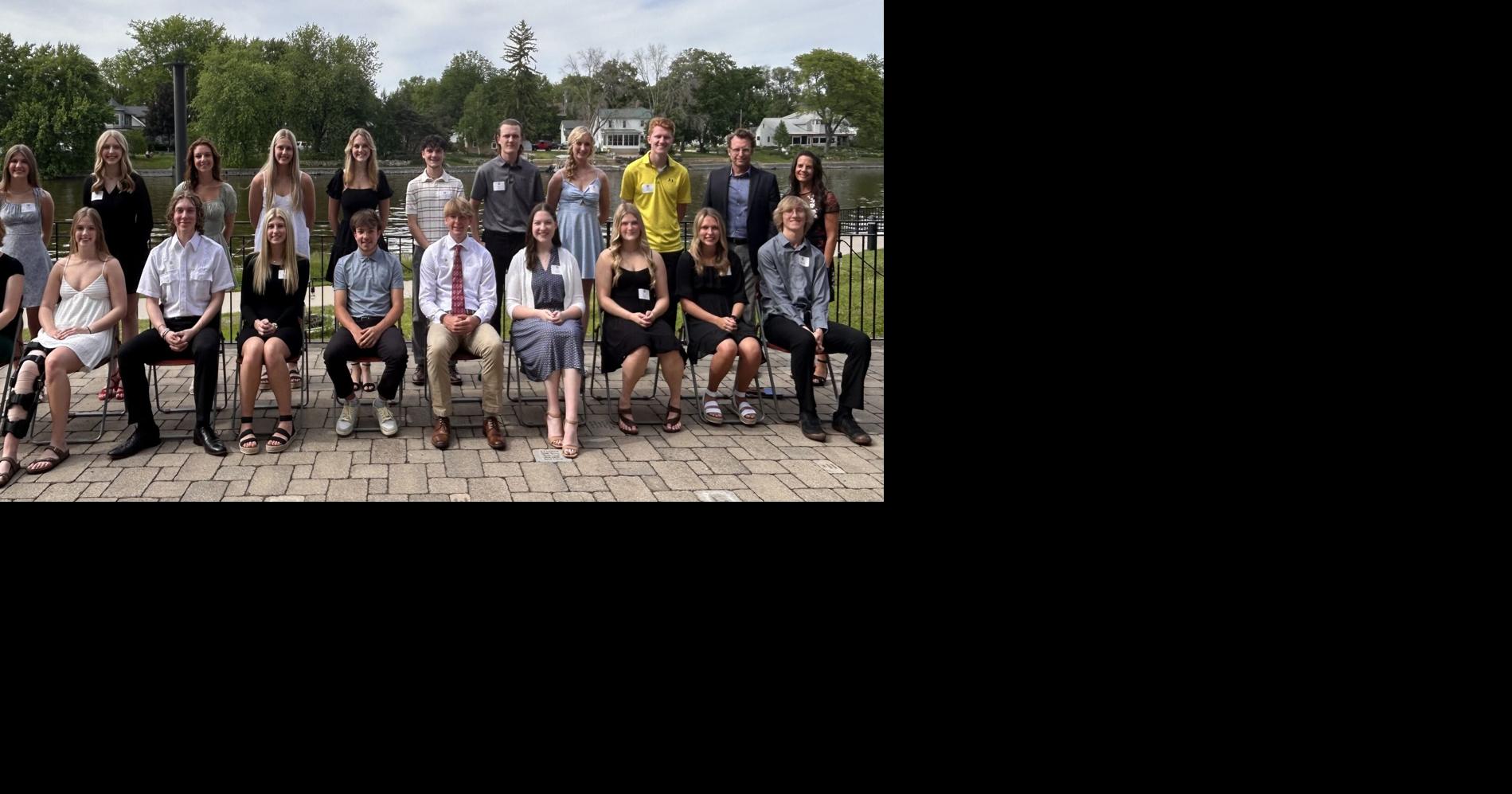 FAHS Rotary top scholars honored | Fort Atkinson | dailyunion.com