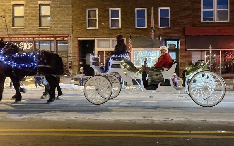 Fort Atkinson Lighted Holiday Parade | Local | dailyunion.com