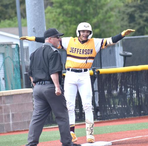 Baseball: Jefferson uses 5-run 6th to beat Fort, go 2-0 at home triangular; Blackhawks finish 1 ...
