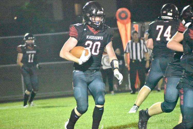 Rivalry renewed: Late catch by Braeden Hoth, touchdown by Rocco Foelker ...
