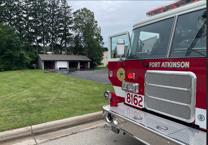Fort Atkinson Fire Department extinguishes Banker Road garage fire ...