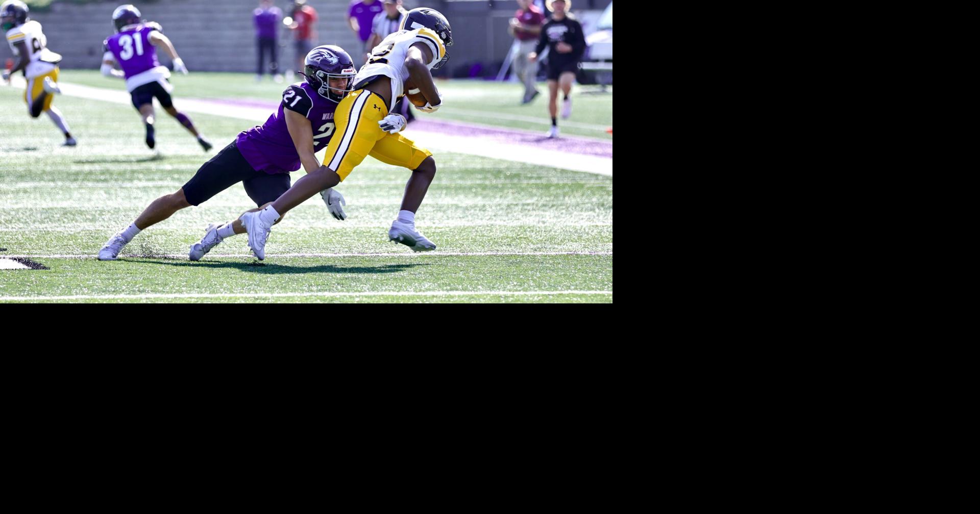 WIAC football: UW-Whitewater staves off UW-Oshkosh 21-14 in conference ...