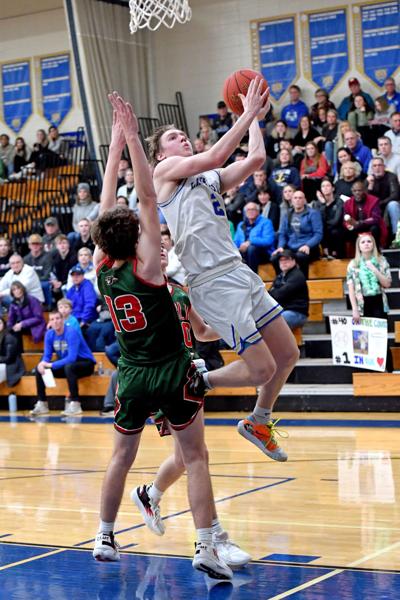 Boys basketball: AJ Bender hits 1,000 career points, sets single-season scoring record in Lake ...