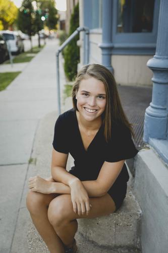 Hartwig recipient of Fort Atkinson High School's D.A.R. 'Good Citizen ...