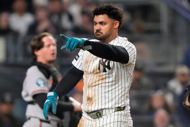 Yankees' Giancarlo Stanton takes a key recovery step, running outside ...