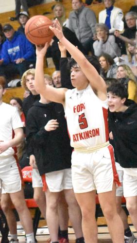 WIAA boys basketball: Wolverines edge Blackhawks in regional semifinal ...