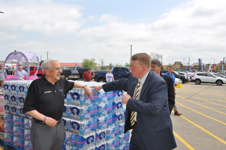 Theisen's grand opening | | dailyunion.com