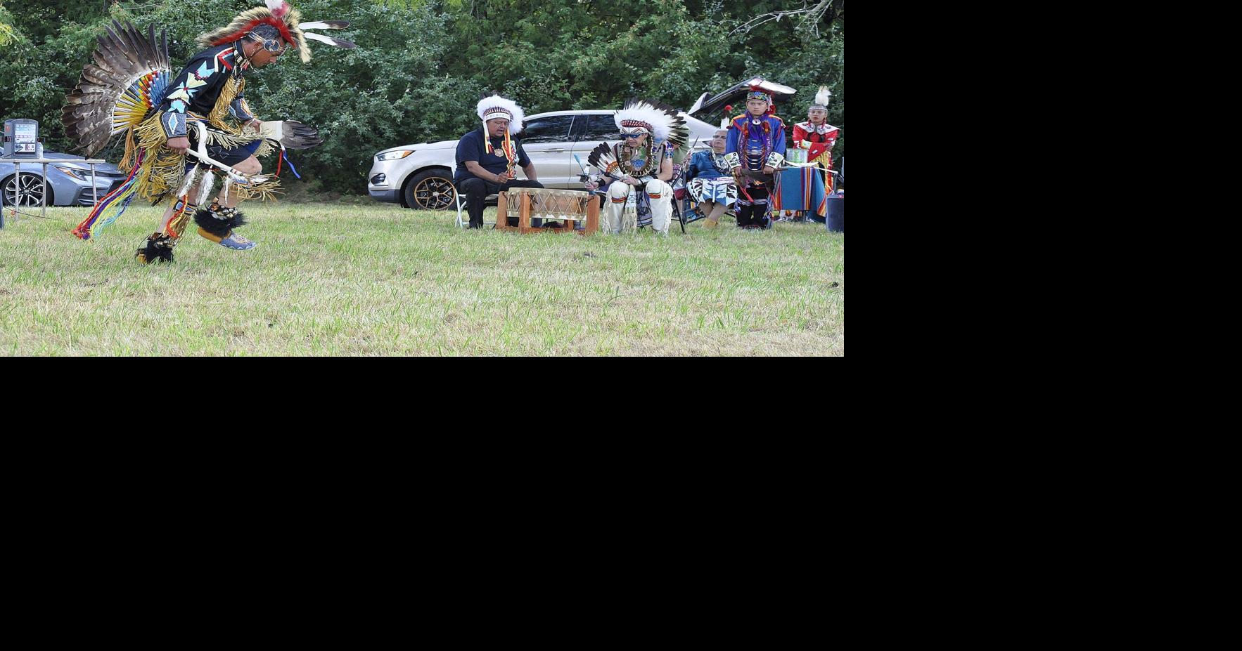 Ho-Chunk singers and dancers perform at Aztalan State Park | Jefferson ...