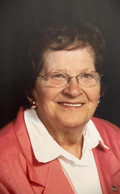 Edith M. DeFraties | Obituaries | dailyunion.com