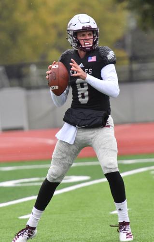 UW-W football: Quarterback Lewandowski changes plans by heading to ...