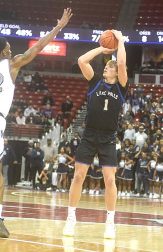 WIAA boys basketball: Lake Mills edged by Academy of Science in state ...