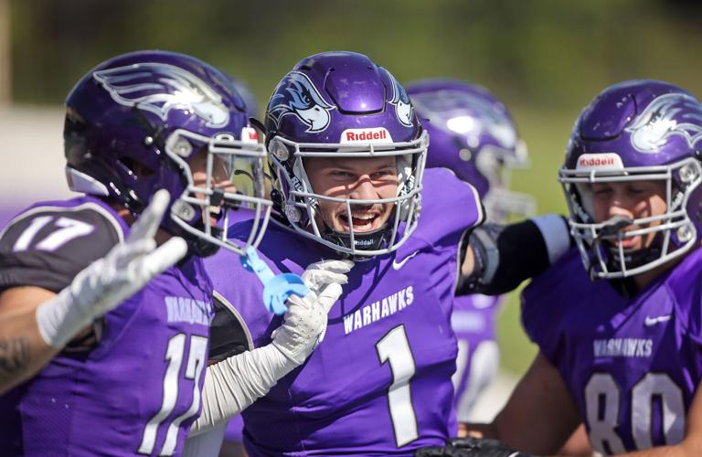 UW-La Crosse topples UW-Whitewater with 51-yard field goal as time ...