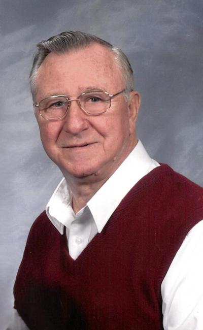 Donald D. Hollenbeck | Obituaries | dailyunion.com
