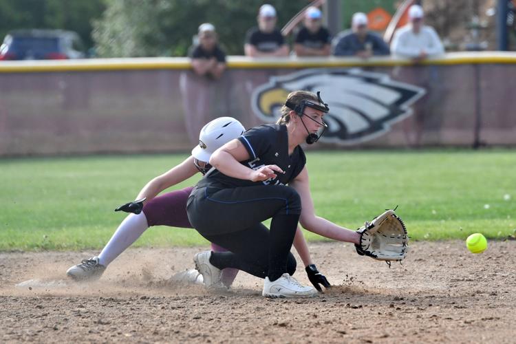 WIAA softball: Messmann's HR propels Jefferson to regional title win ...