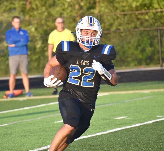 Cooper Murphy's running prowess, two long air strikes send Lake Mills ...