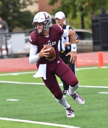 UW-W football: Quarterback Lewandowski changes plans by heading to ...