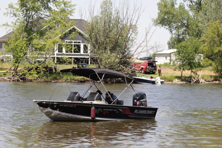 Emergency crews continue search for missing person in Rock River ...