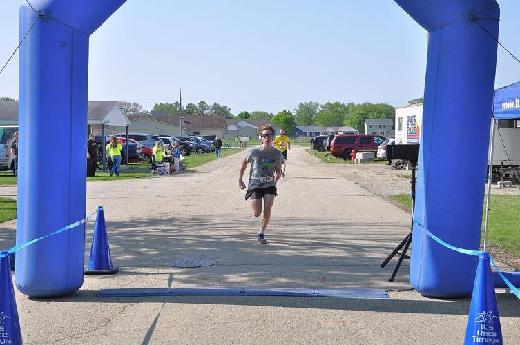 Running ruff: Jefferson County humane society holds benefit run for ...