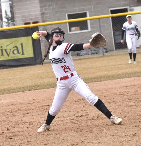 Softball: Riley's go-ahead three-run homer in sixth sends Fort past ...