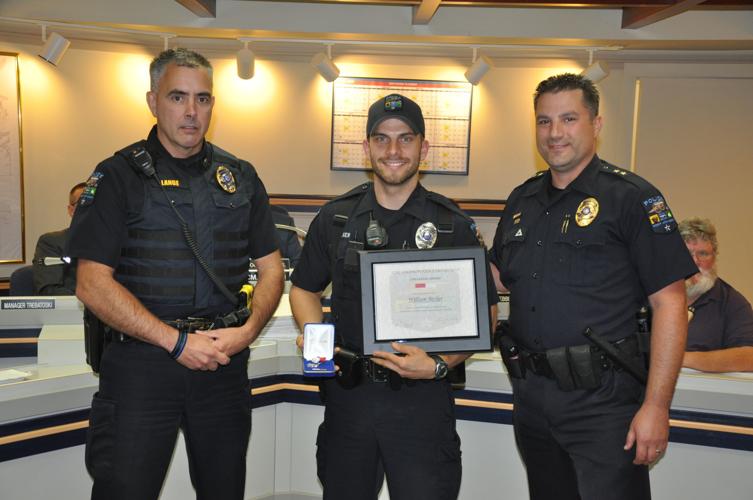 Fort police officers recognized for life-saving, meritorious service ...