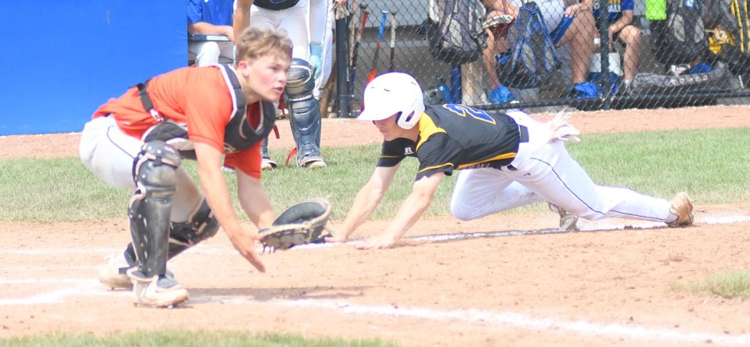 Johnson Creek dominates home sectional, earns 5th trip to state ...