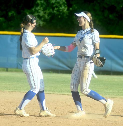 WIAA Softball: Bluejays blank Rams, return to sectional final ...