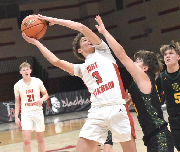 Boys basketball: Fort crushes 5th-ranked Beaver Dam 71-40 in conference ...