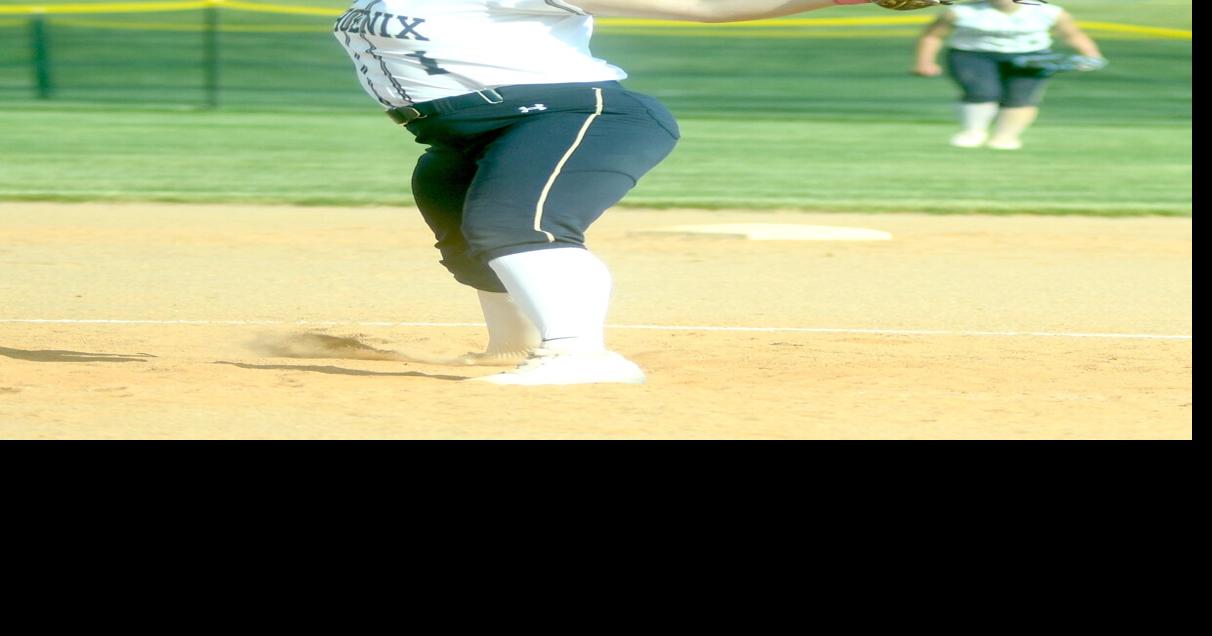 Softball: Phoenix boot Big Foot in regional opener | | dailyunion.com