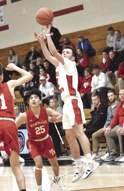 Boys basketball: Blackhawks fall on last-second buzzer-beater | Sports ...