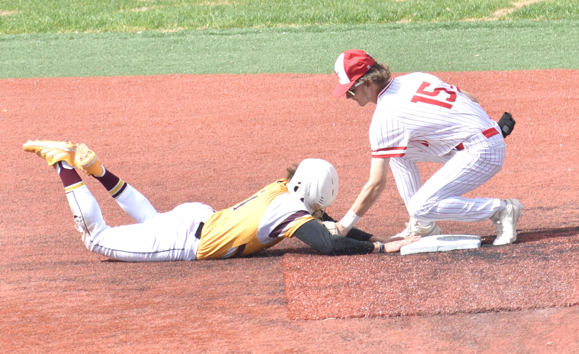 Baseball: Jefferson uses 5-run 6th to beat Fort, go 2-0 at home triangular; Blackhawks finish 1 ...
