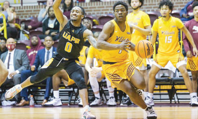 B-CU men’s hoops split conference games | Sports | daytonatimes.com