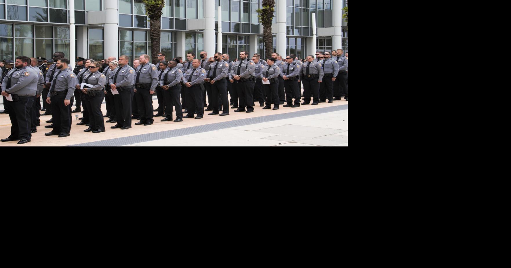Law enforcement nationwide pay their respects to Officer Jason Raynor ...