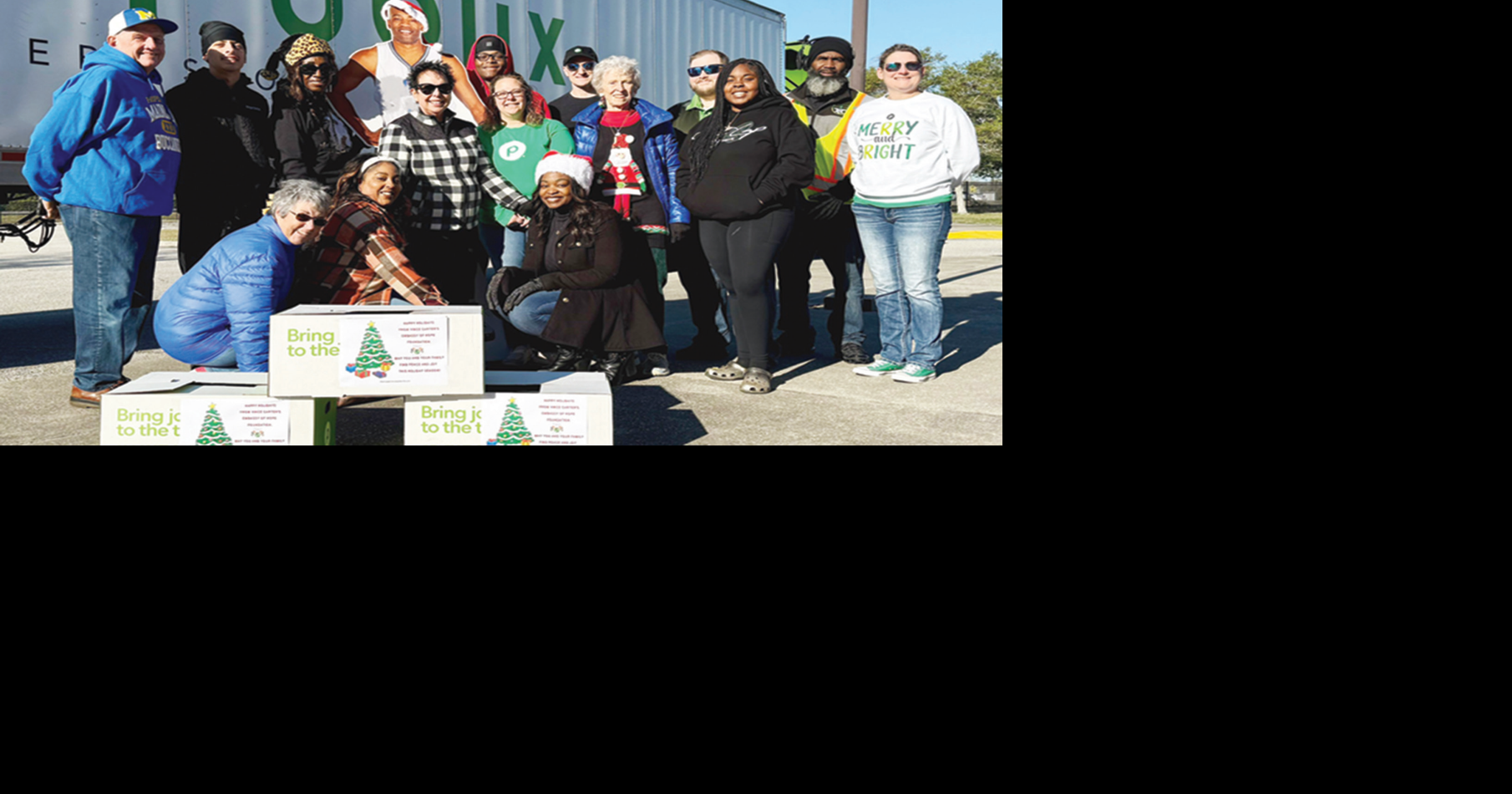 Embassy of Hope, Publix give away food baskets | News | daytonatimes.com