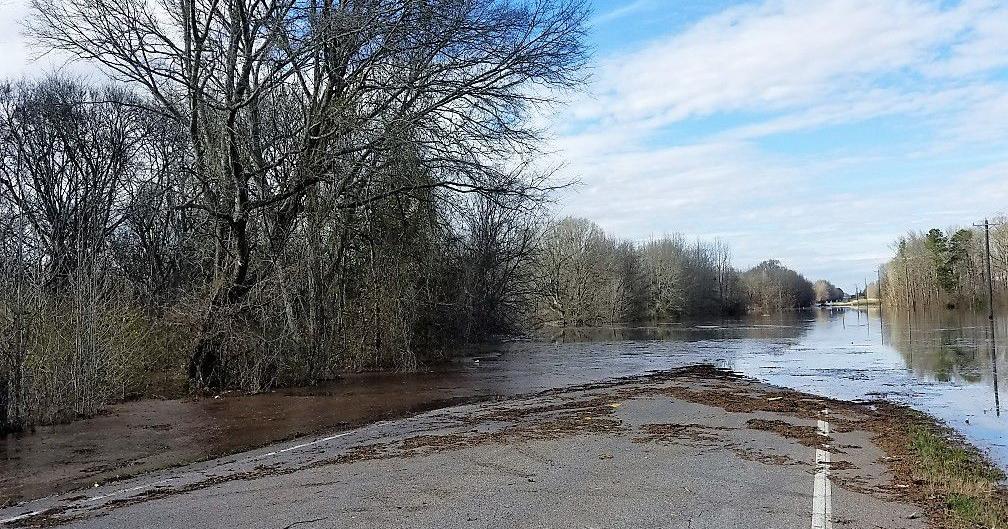 Flooding remains, temperatures fall | Local News | decaturdaily.com
