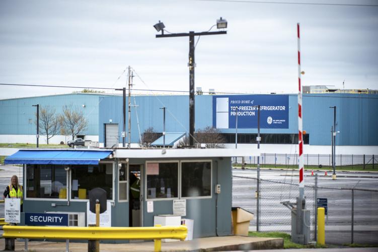 GE Appliances employee in Decatur has COVID-19; plant temporarily shut ...