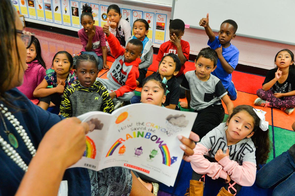 West Decatur 1st grade reading class | News | decaturdaily.com