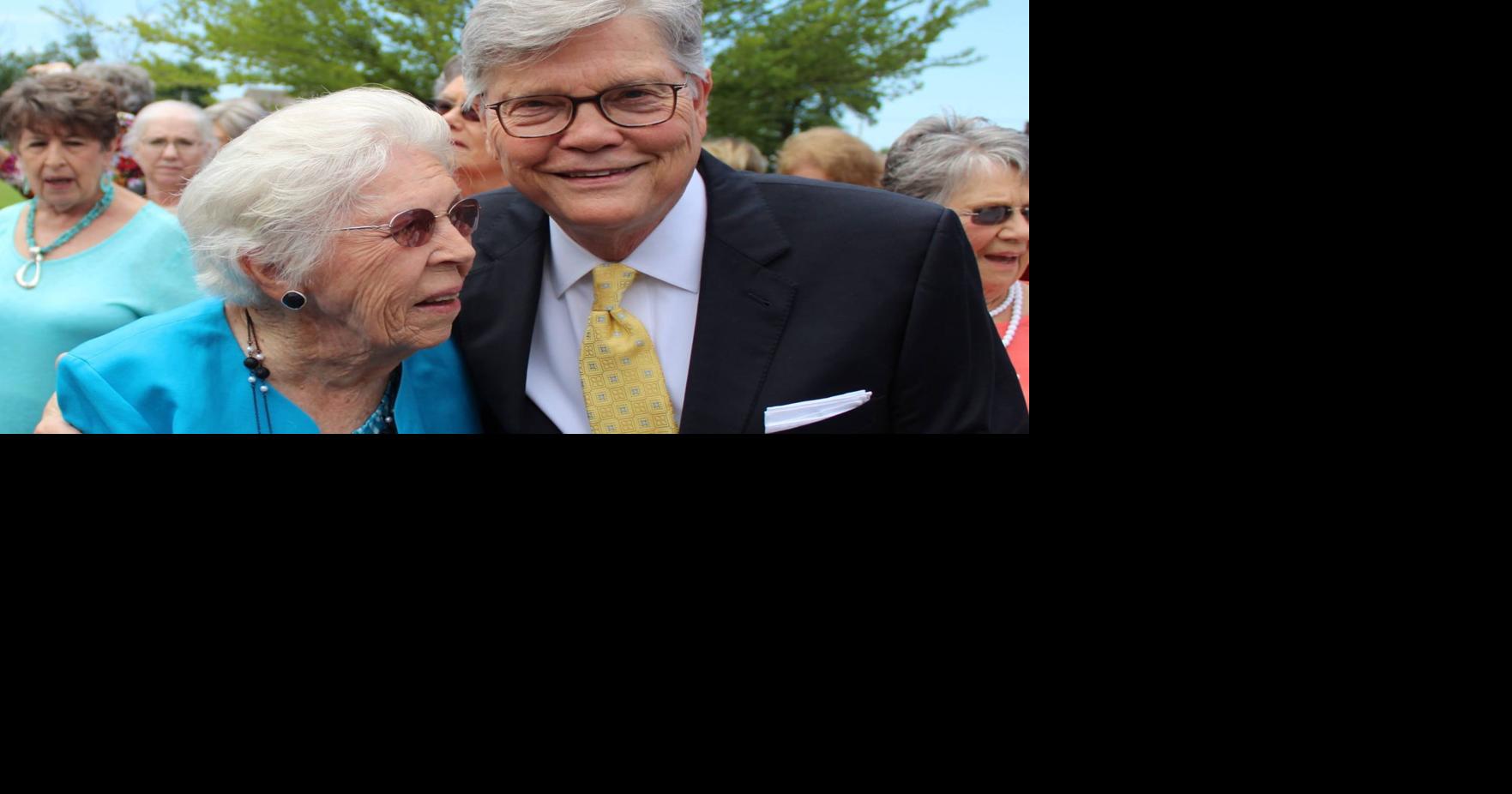 A Music Man Retires: Wayne Baggett, who served 50 years as a minister ...