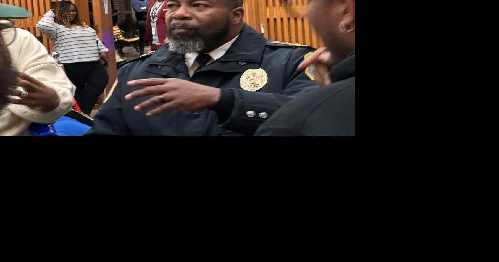 Council accelerates process of hiring permanent police chief | Decatur ...