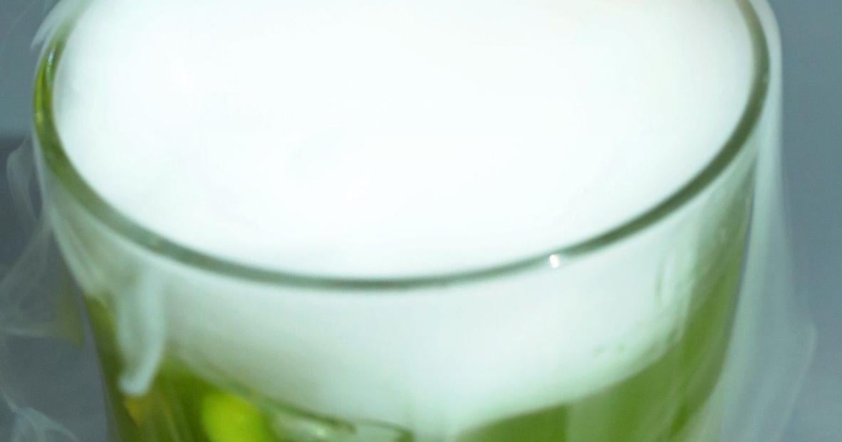 These Halloween cocktails are made with 'boos' | Food | decaturdaily.com