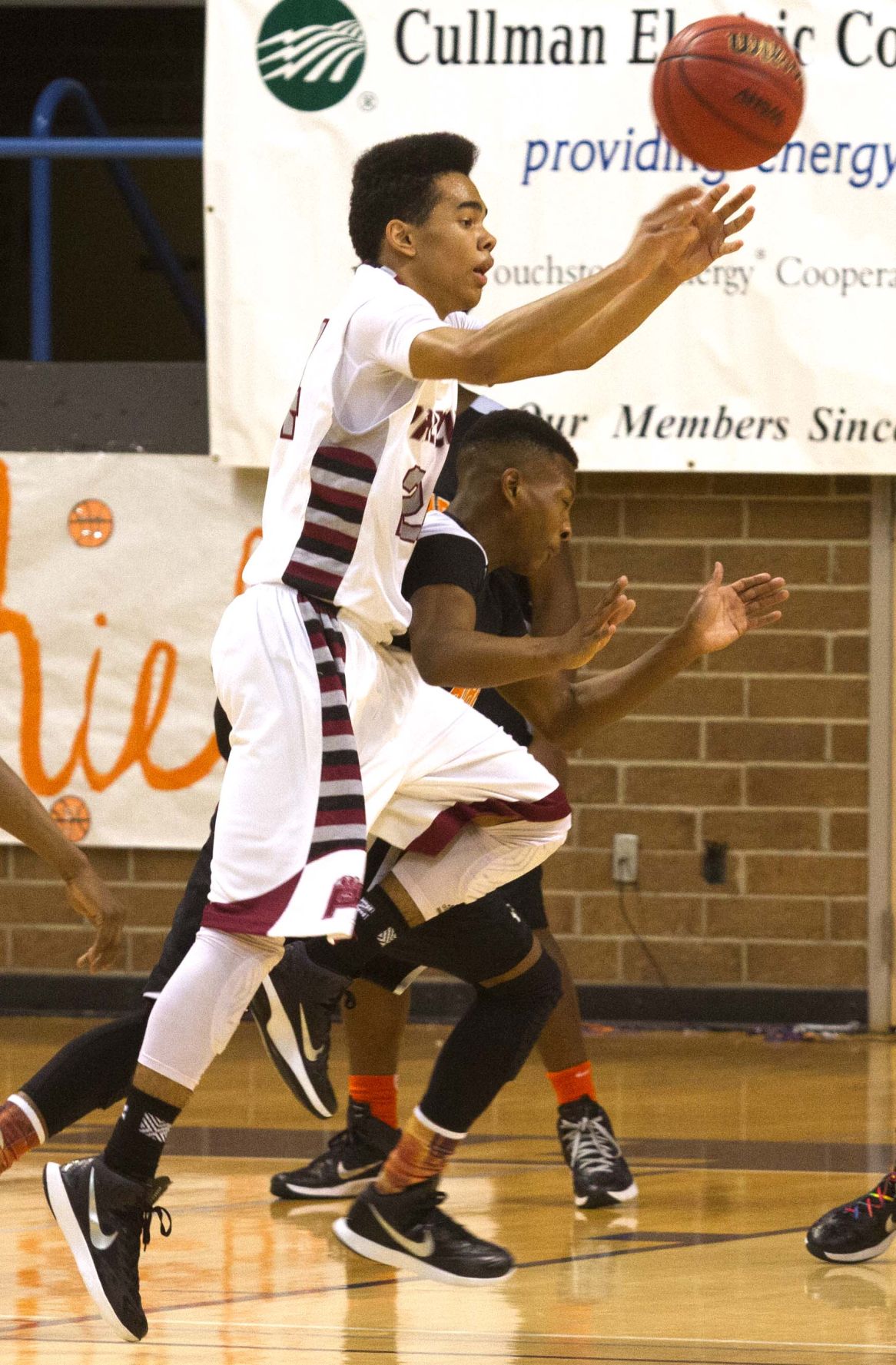 R.A. Hubbard boys fall to Phillips in NW Regional | Gallery ...