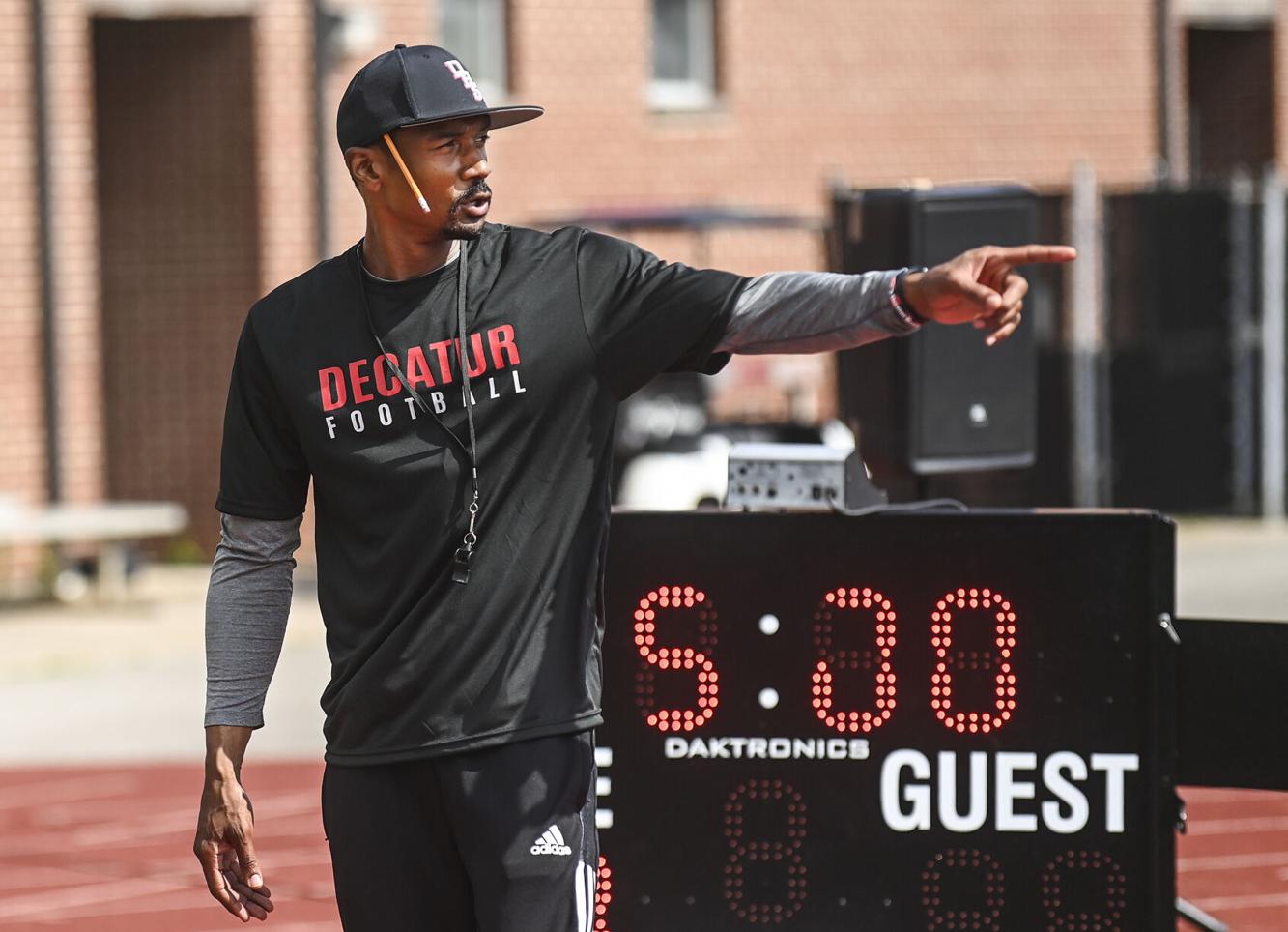 Savage out as Decatur High head football coach | Decatur | decaturdaily.com