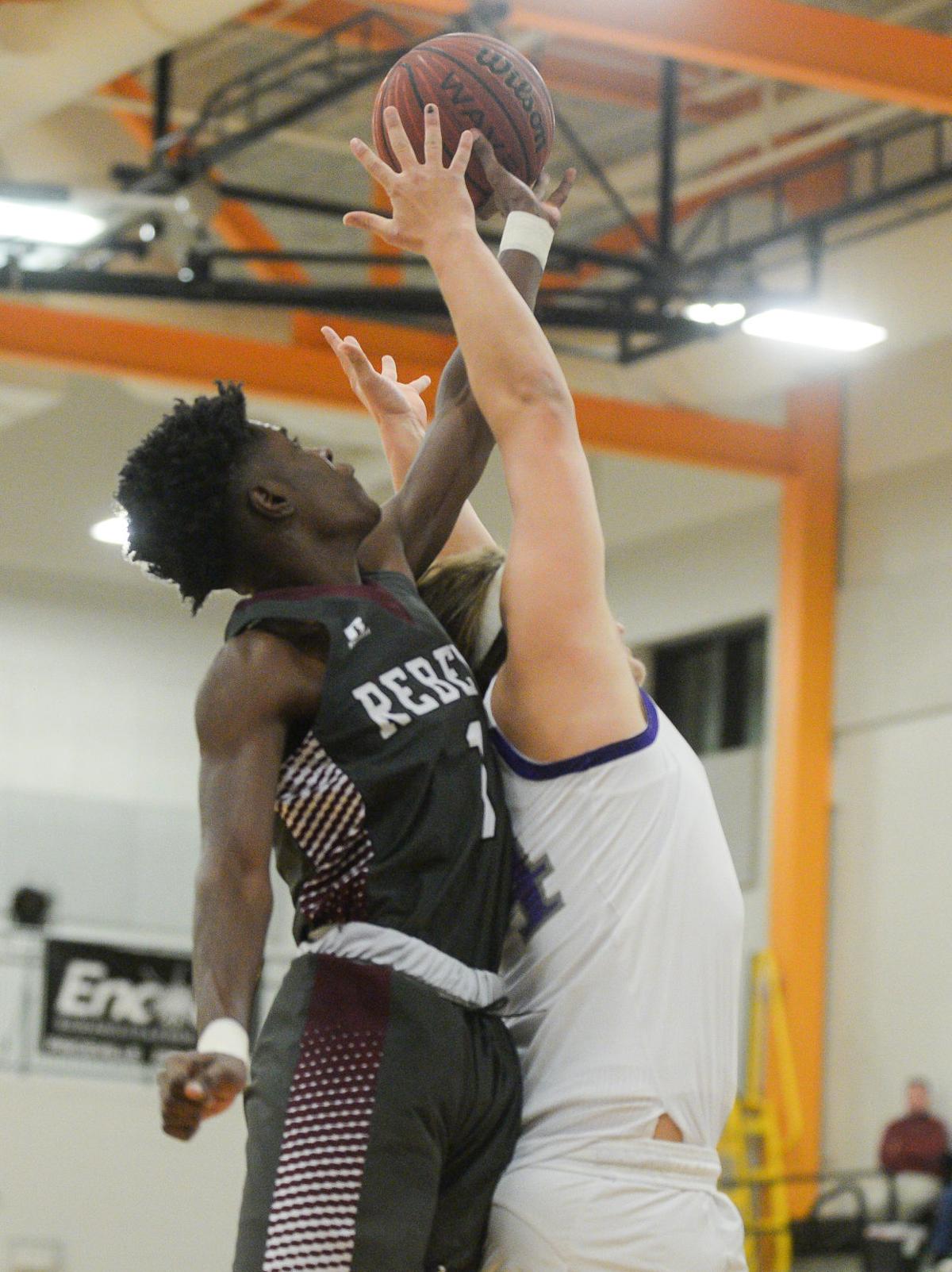 Morgan County Basketball Tournament: Day 1 | Gallery | decaturdaily.com