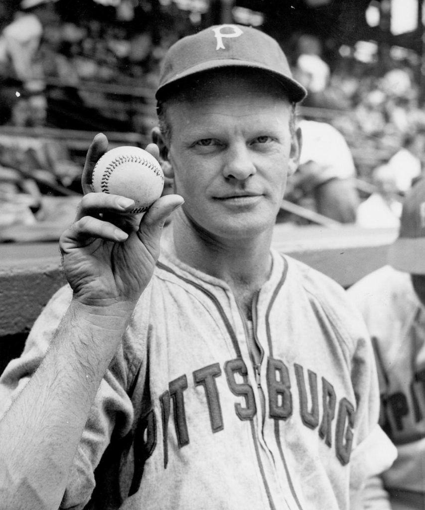 Hall of Fame Flashback: Sewell became famous for his special pitch ...