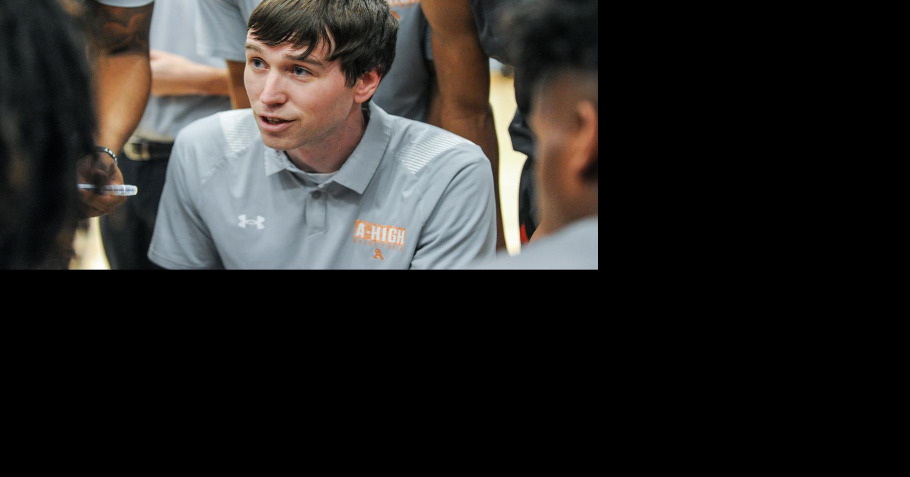 Austin dismisses boys basketball coach | Austin | decaturdaily.com