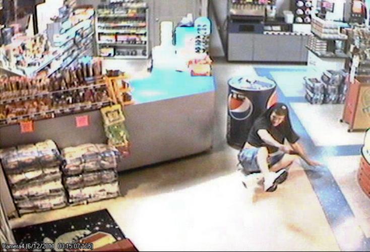 Daniel Wade Moore arrested, charged with burglary | Local News ...